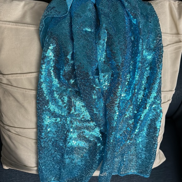 uyxh | Accessories | 2 X 72 Glitter Sparkle Blue Table Runner And You ...